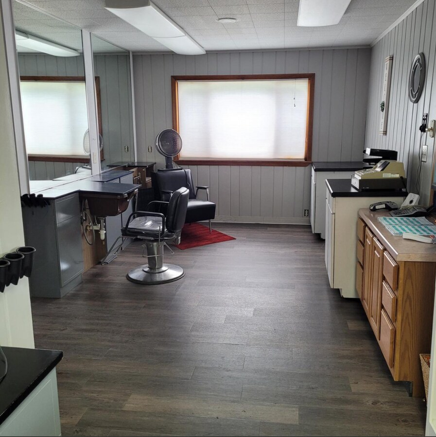 113 W Frederick St, Rhinelander, WI 54501 | LoopNet