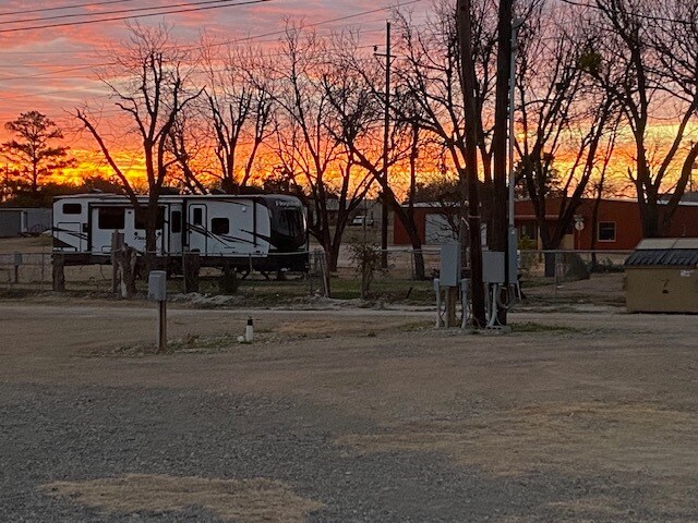 1114 N 1st St, Haskell, TX 79521 - Silver Star RV Park | LoopNet
