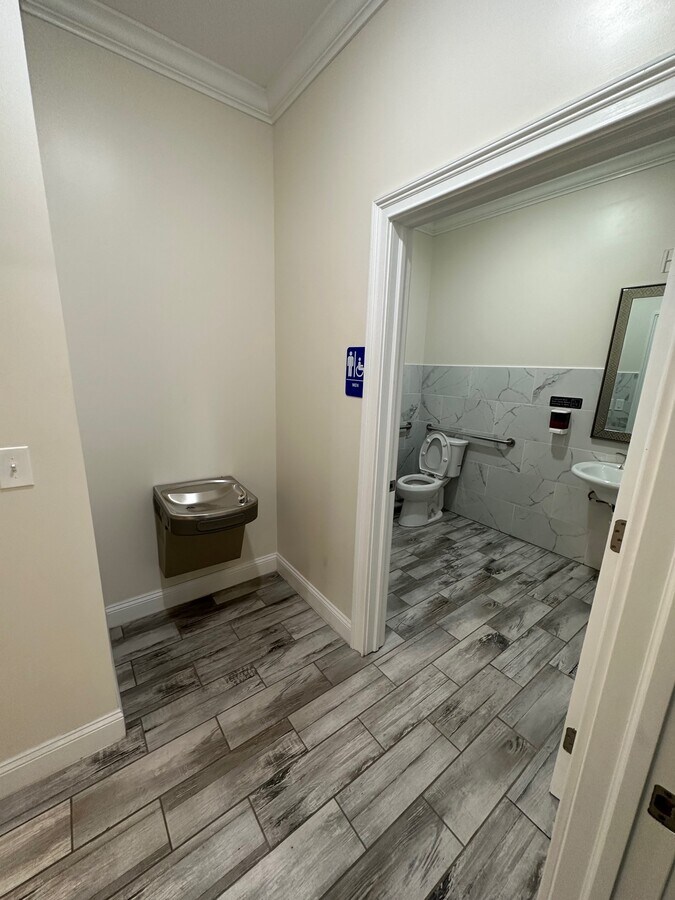 3511 White Horse Rd, Greenville, SC 29611 | LoopNet