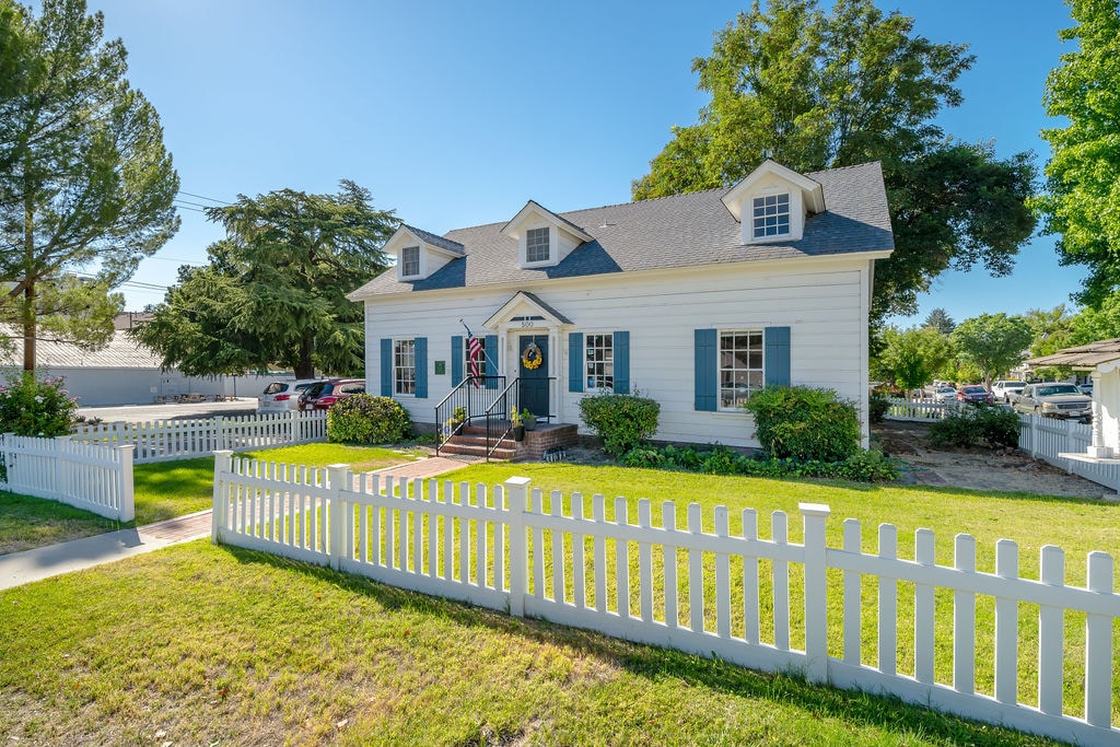 500 12th St, Paso Robles, CA 93446 | LoopNet