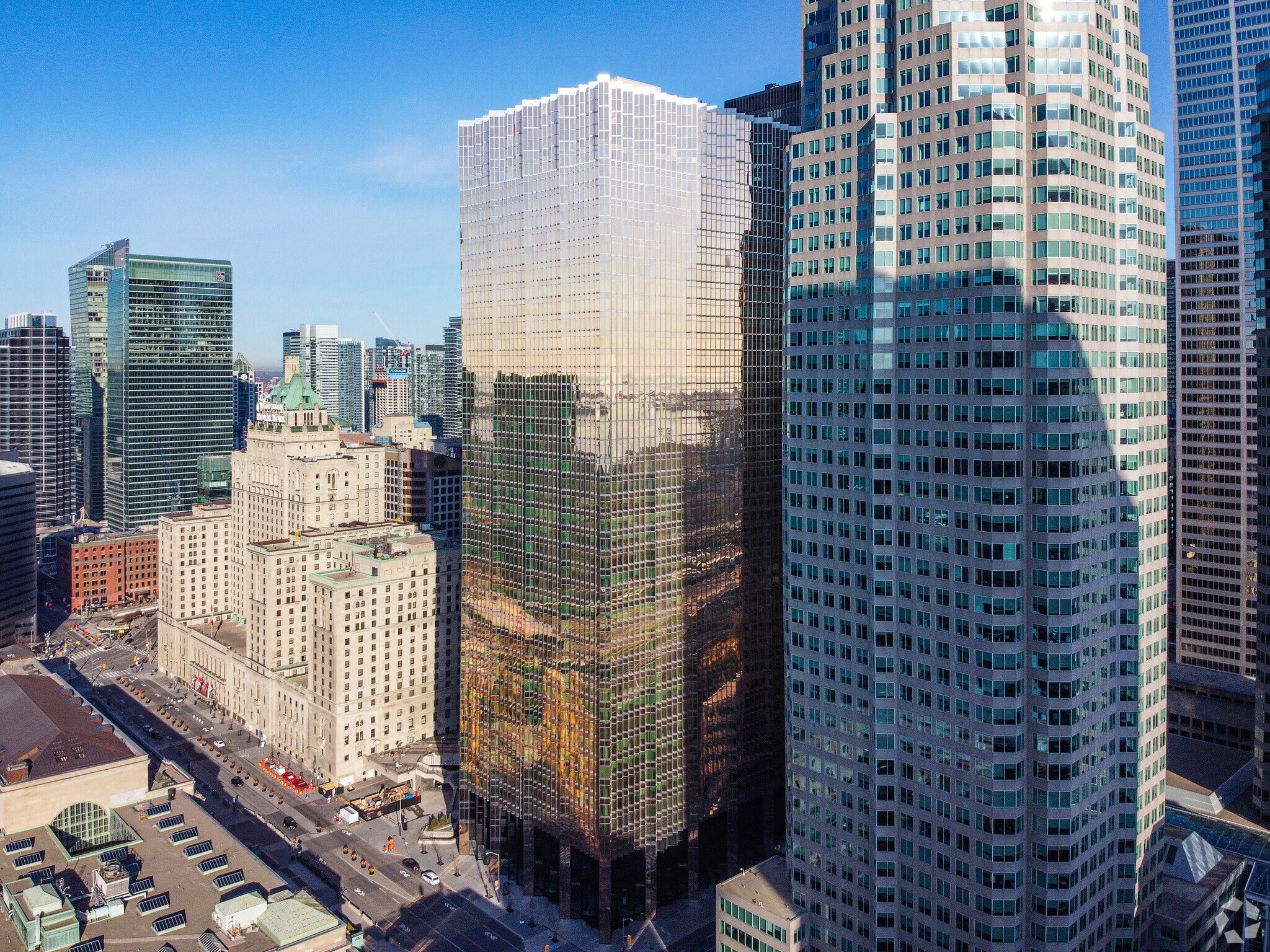 200 Bay St, Toronto, ON M5J 2J2 - Royal Bank Plaza - South Tower | LoopNet