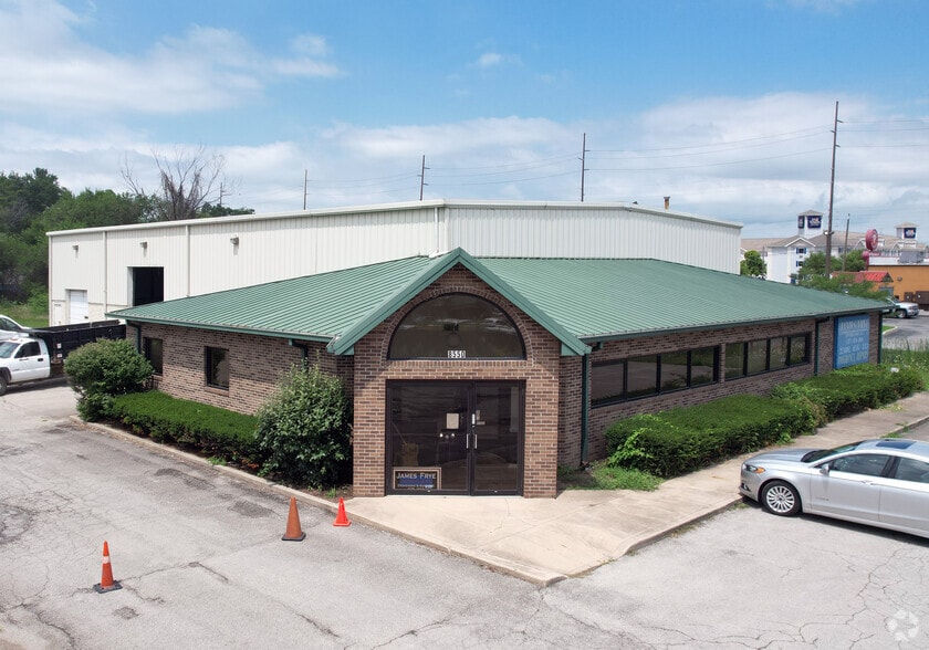 8550 N Michigan Rd, Indianapolis, IN 46268 | LoopNet