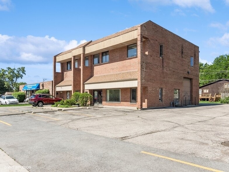 306-310 N Wolf Rd, Wheeling, IL 60090 - Office for Sale | LoopNet