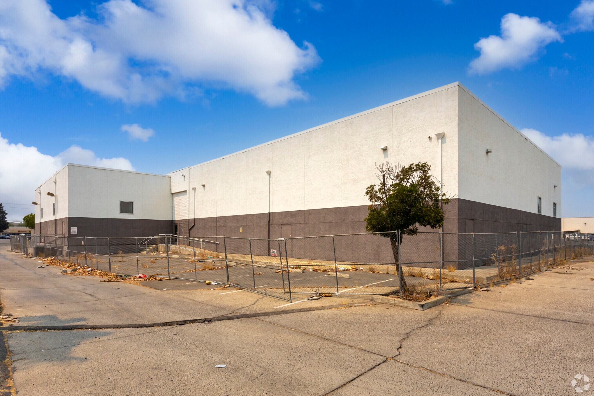 2710 Geer Rd, Turlock, CA 95382 - Redevelopment Opportunity | LoopNet