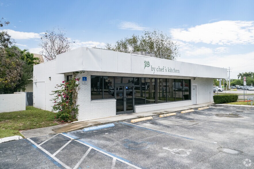 8345 SW 124th St, Miami, FL 33156 | LoopNet