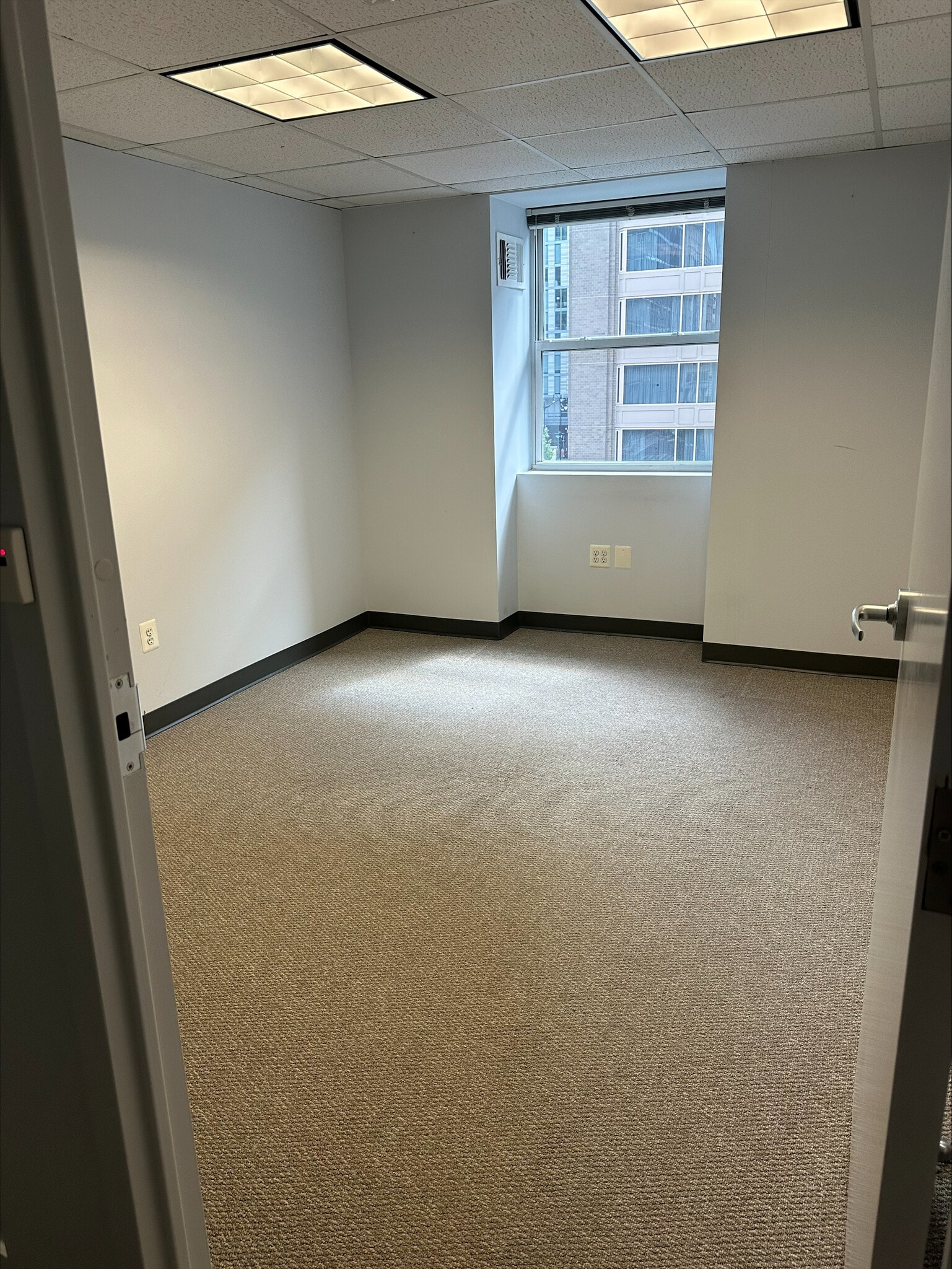 1100 H St NW, Washington, DC 20005 - RB Properties Inc | LoopNet