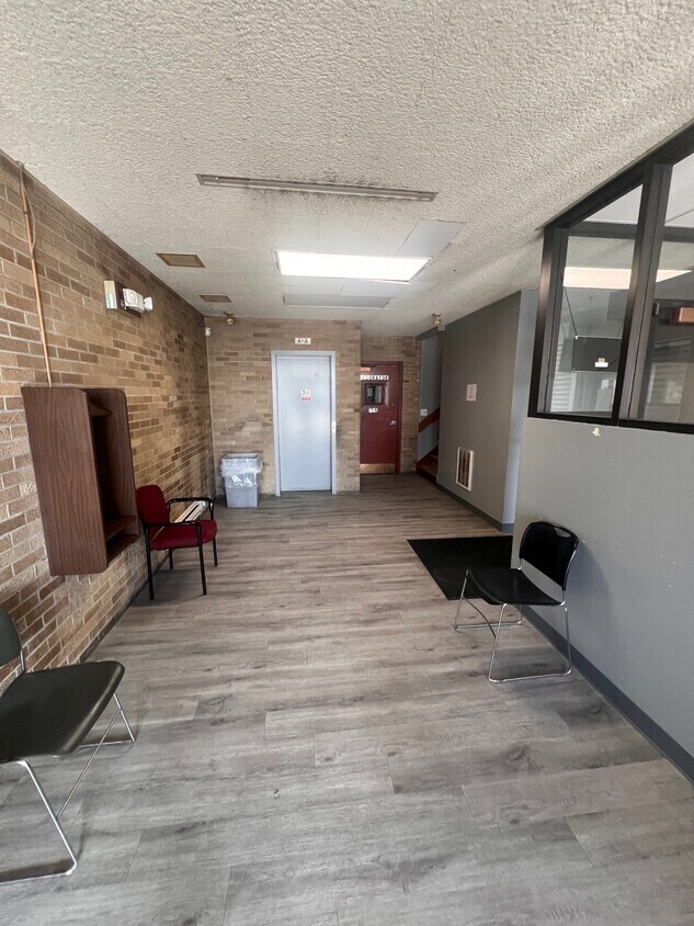 750-756 N 35th St, Milwaukee, WI 53208 - Milwaukee Midwest Medical ...