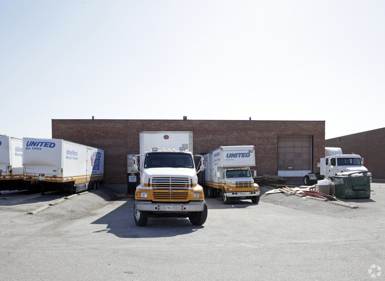 480 Finchdene Sq, Toronto, ON M1X 1C2 | LoopNet