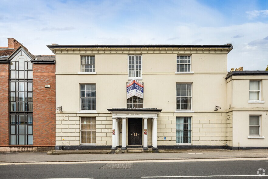 23 Chester St, Wrexham, LL13 8BG | LoopNet
