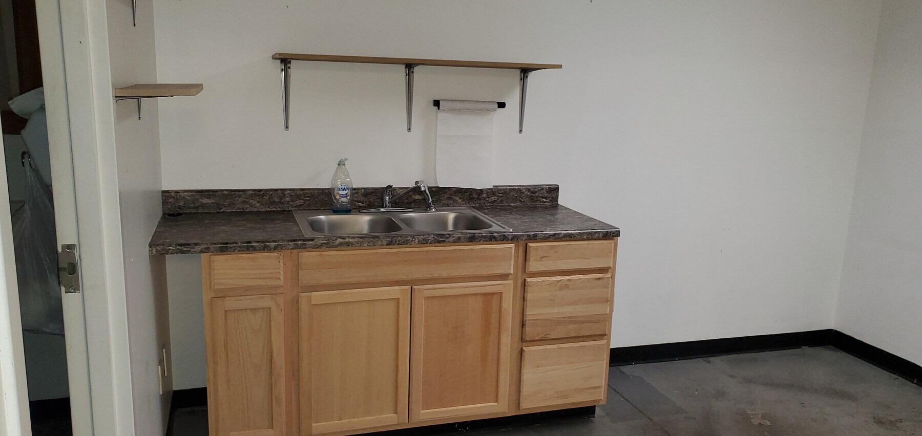 7864 Root Rd, North Ridgeville, OH 44039 | LoopNet