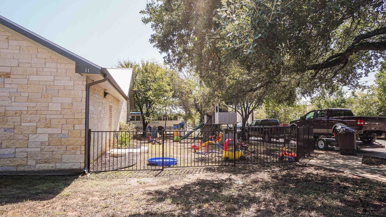 11 Galloping Rd, Round Rock, TX 78681 | LoopNet