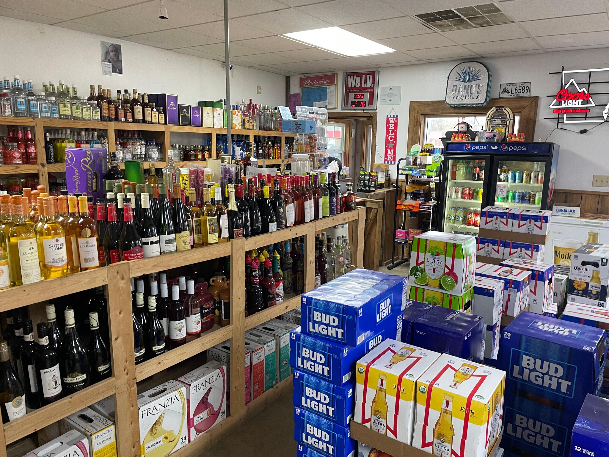 111 S Lee St, Hampton, AR 71744 - Country Liquor | LoopNet