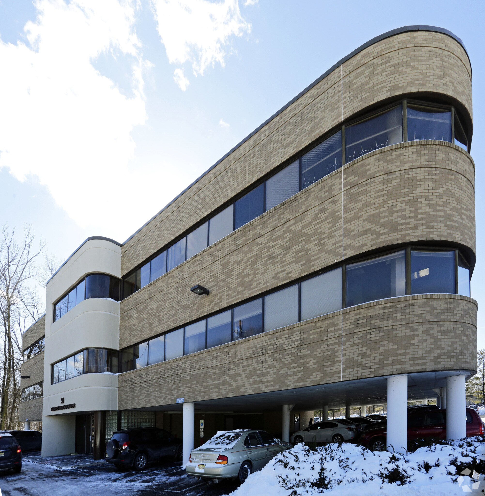30 W Century Rd, Paramus, NJ 07652 - Paramus Medical Center | LoopNet