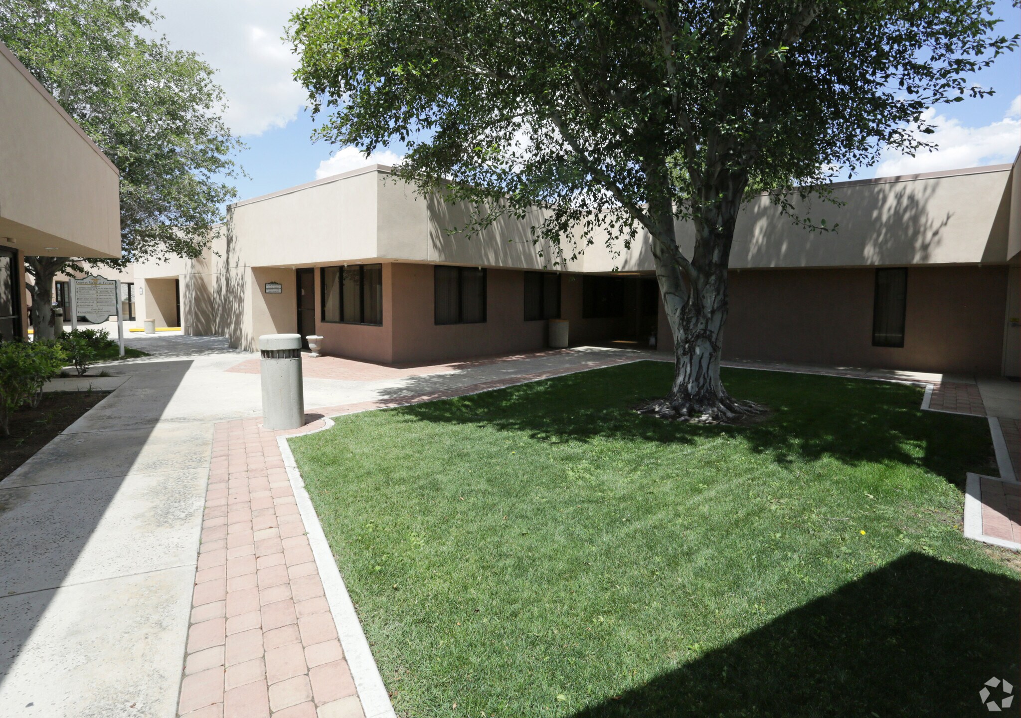 18523 Corwin Rd, Apple Valley, CA 92307 - Office for Lease | LoopNet
