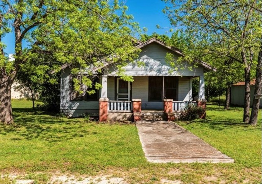 217 Railroad St, Buda, TX 78610 | LoopNet