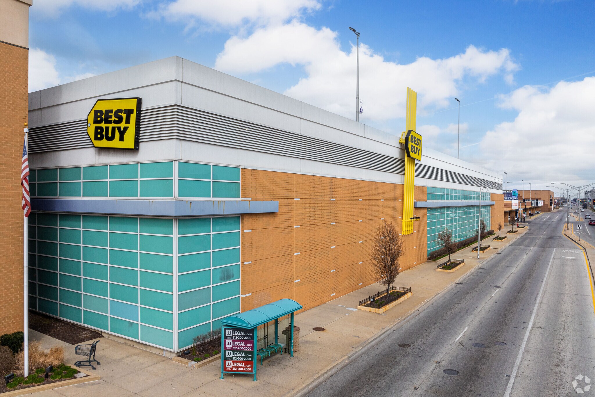 4104 N Harlem Ave, Norridge, IL 60706 - Harlem Irving Plaza | LoopNet