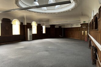 Bexley Rd, Erith, DA8 1TL - Former Town Hall | LoopNet