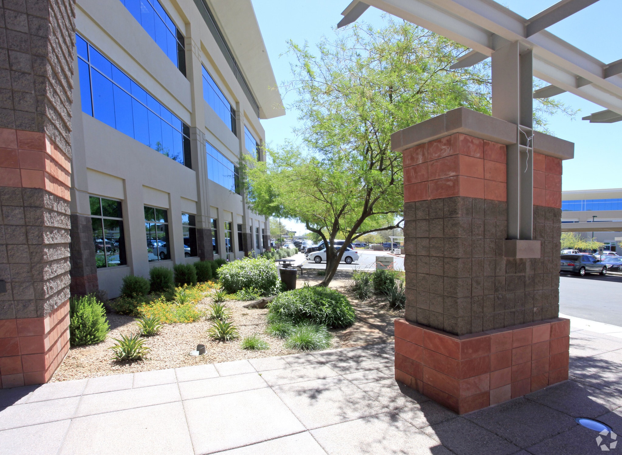 7047 E Greenway Pky, Scottsdale, AZ 85254 - Kierland Corporate Center | LoopNet