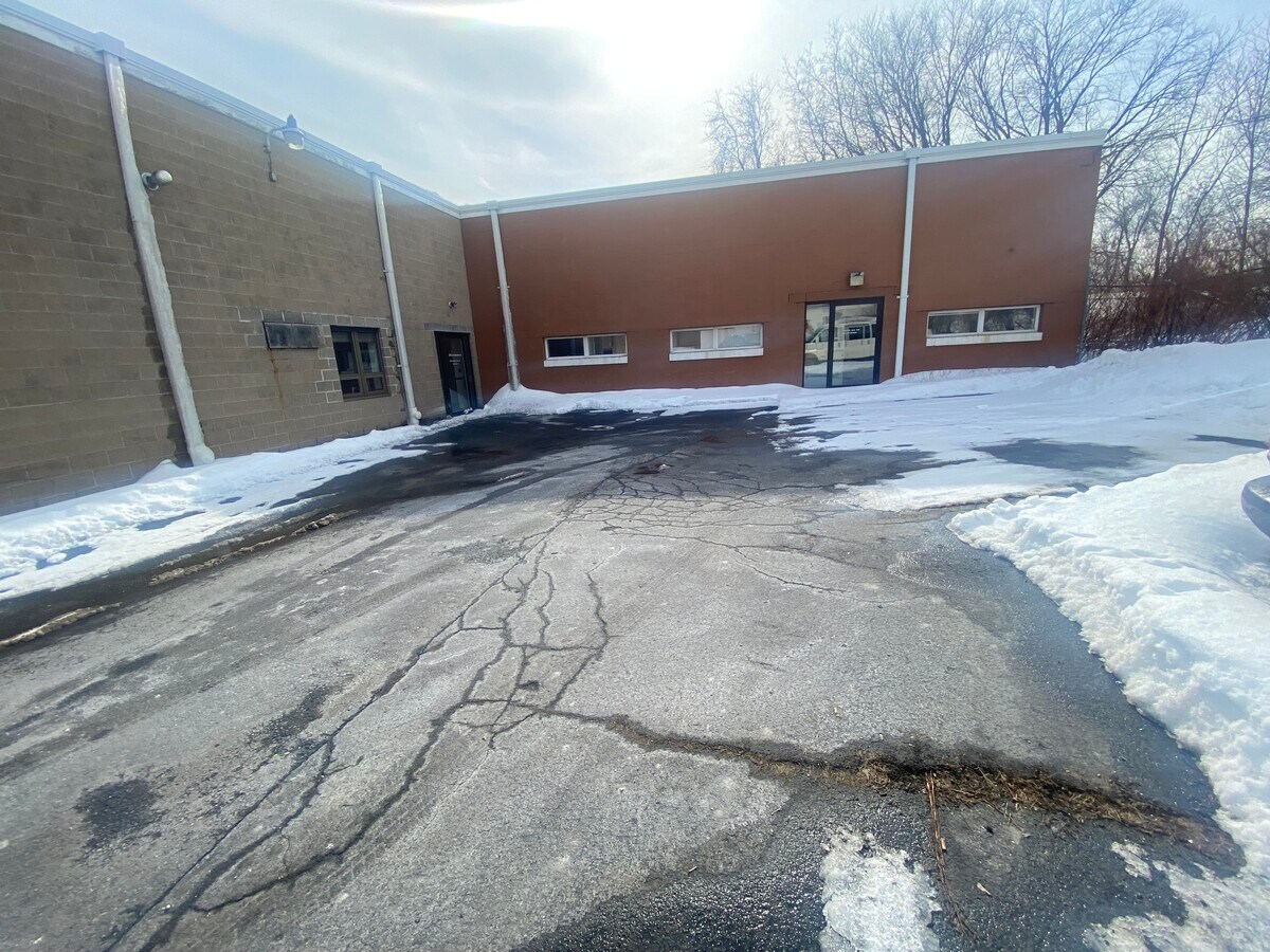 77 Halstead St, Rochester, NY 14610 | LoopNet