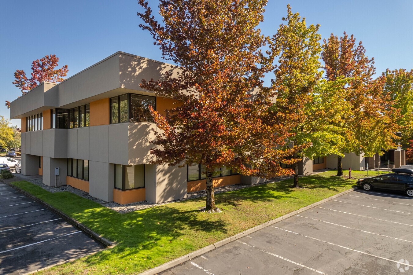 555 Andover Park W, Tukwila, WA 98188 - Parkwest Commons- 555 Building | LoopNet