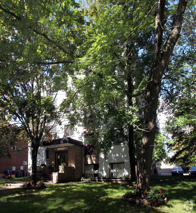 2 Laxton Ave, Toronto, ON M6K 2Z5 | LoopNet