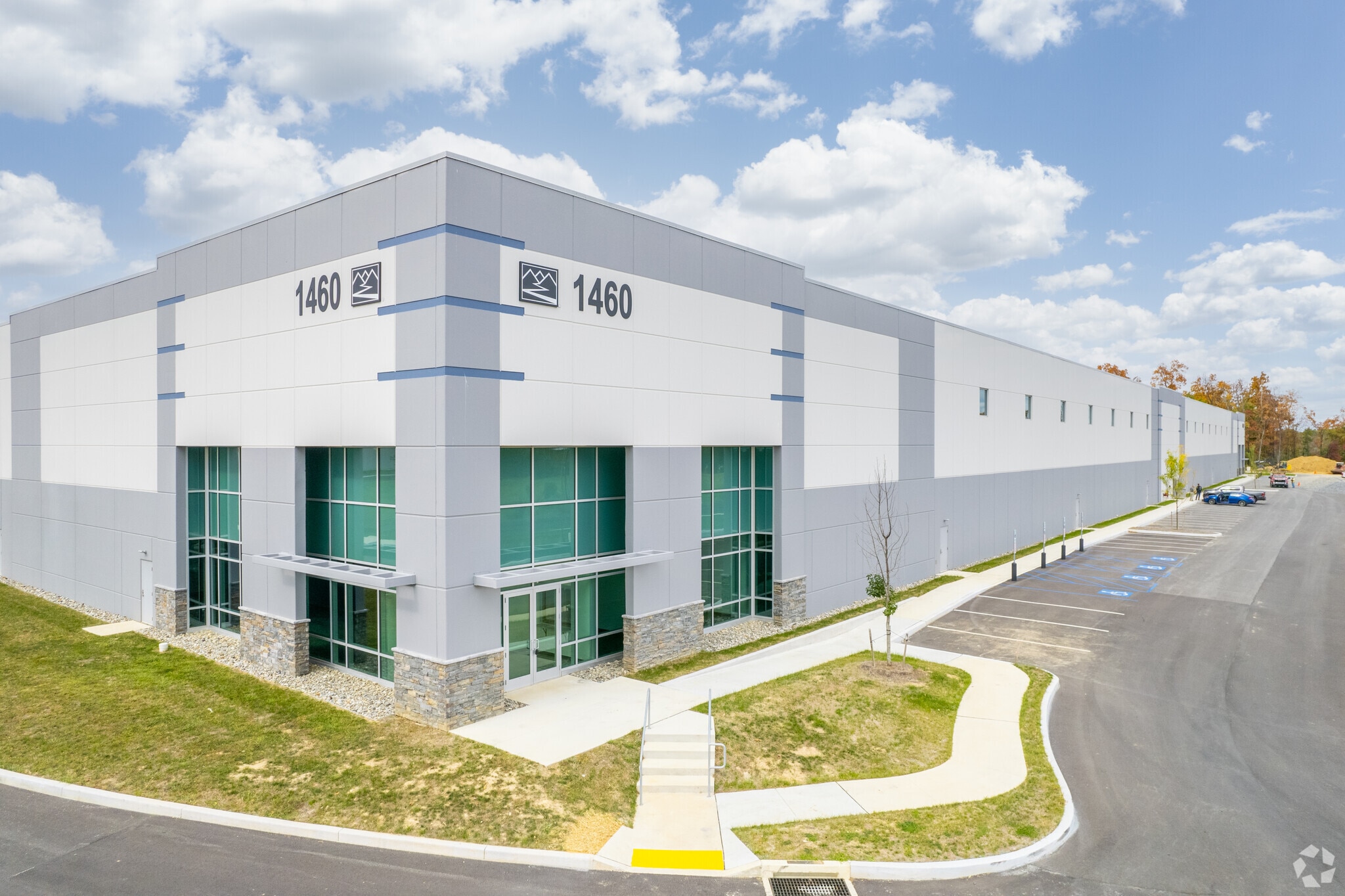 1460 Eck Rd, Allentown, PA 18104 | LoopNet