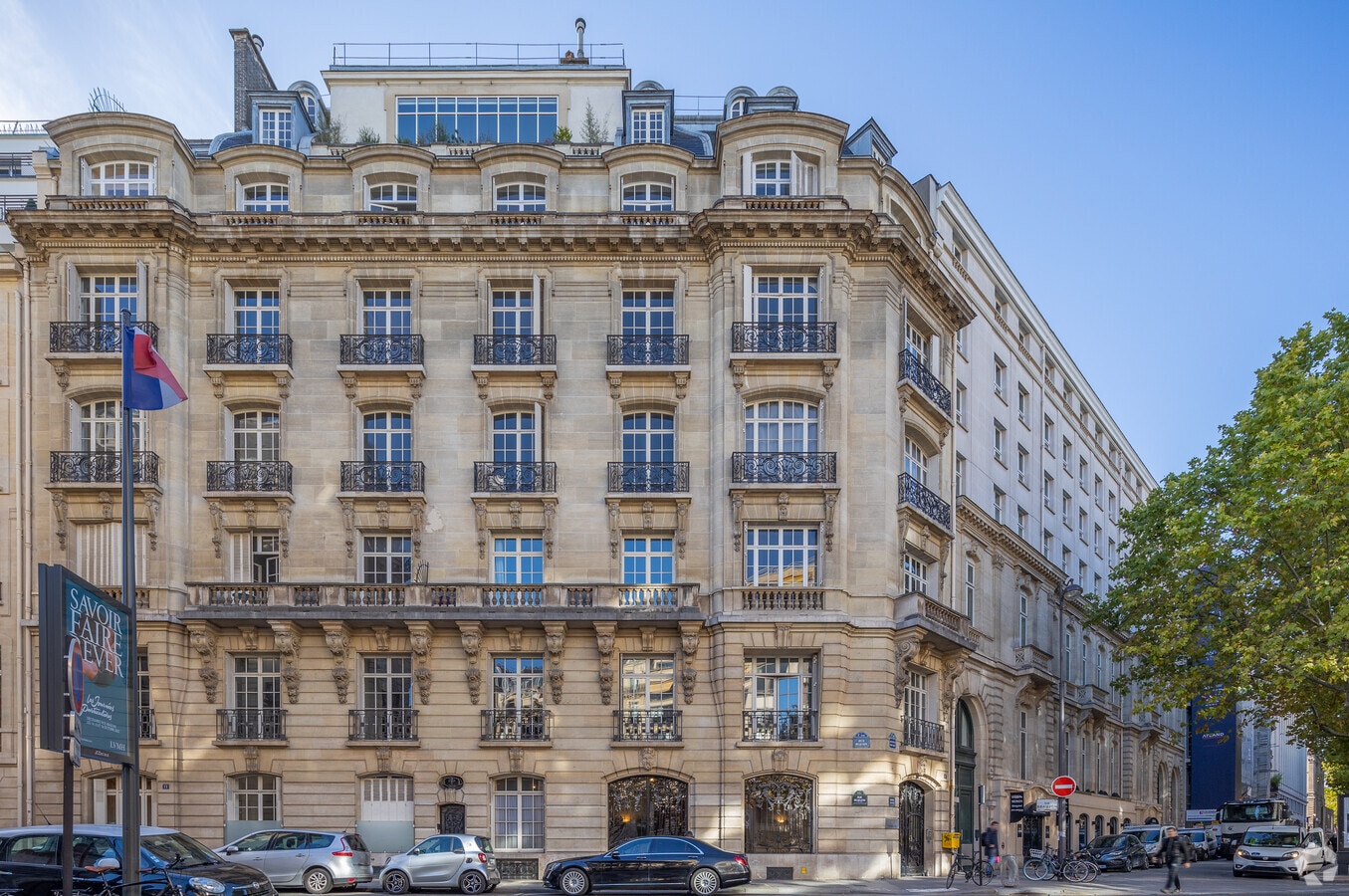 47 Bis Avenue Hoche, 75008 Paris - Office for Lease | LoopNet