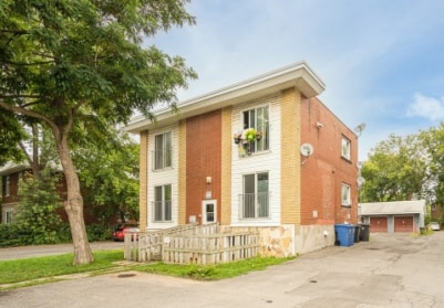 1694-1696 Av Victoria, Greenfield Park, QC J4V 1M3 | LoopNet