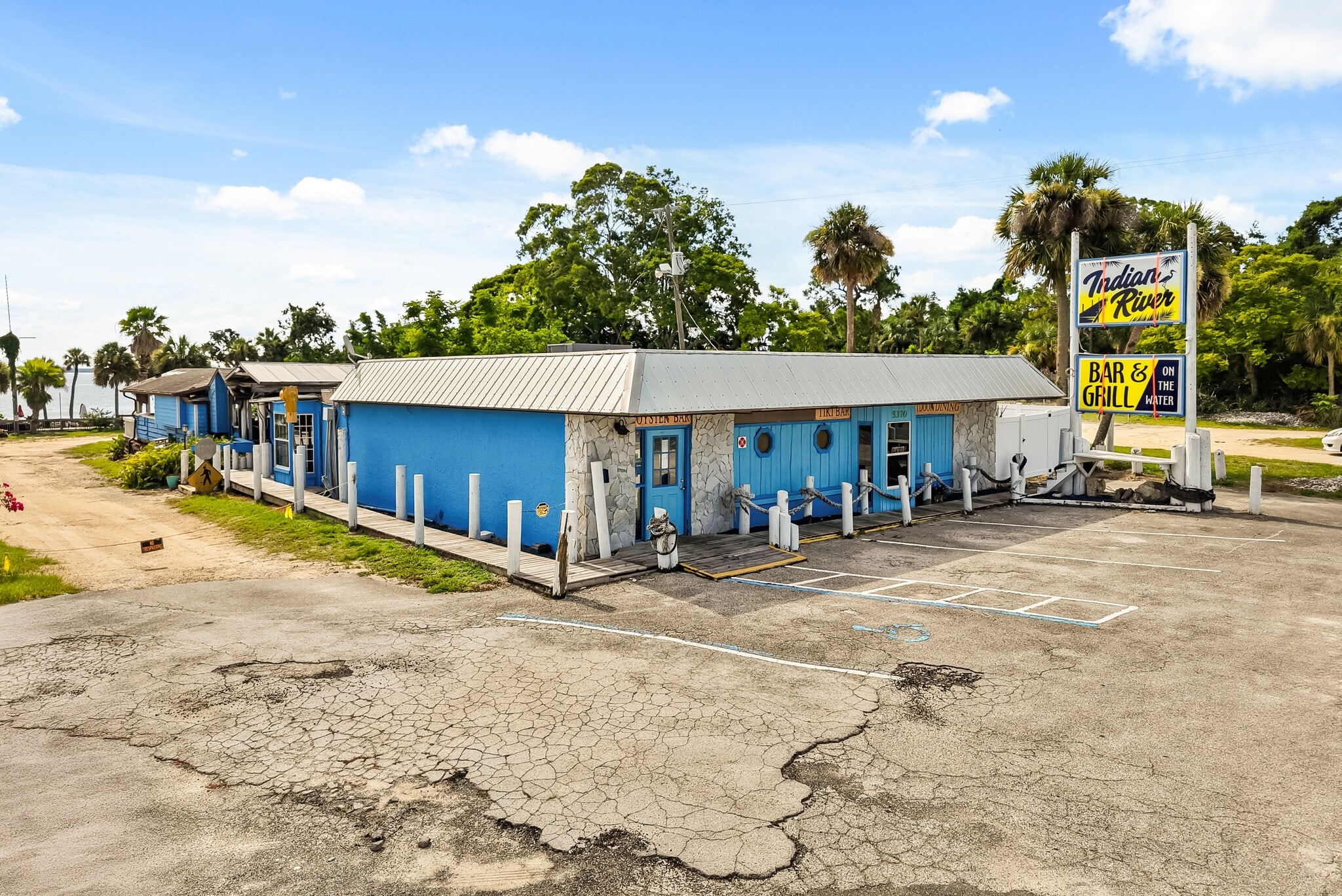 5370 N Highway 1, Cocoa, FL 32927 - Waterfront Restaurant & Bar | LoopNet