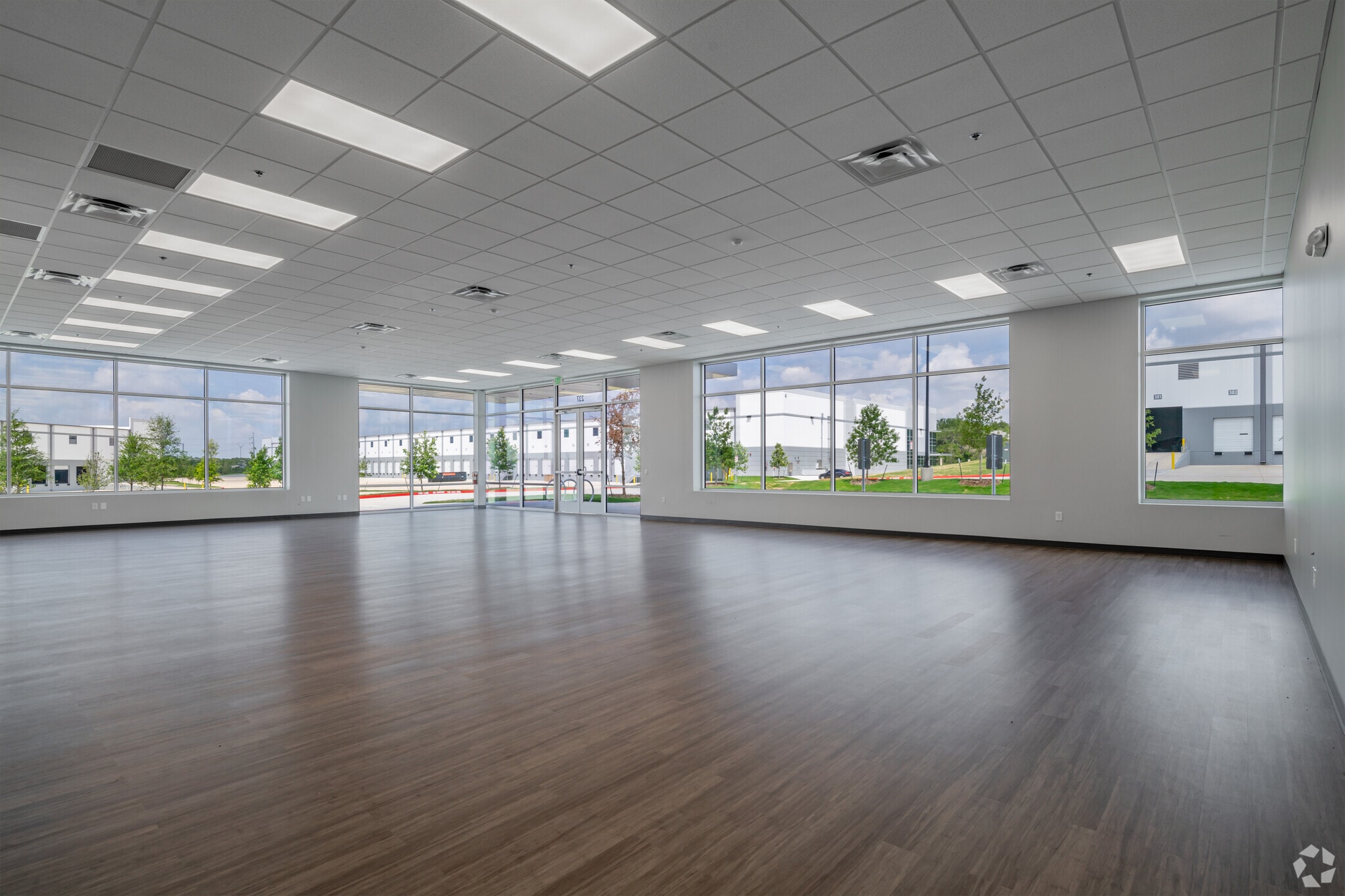 West Avenue and Wurzbach Parkway, San Antonio, TX 78216 - Interpark Logistics Center | LoopNet