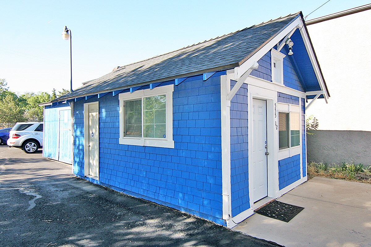 555 W 6th St, Reno, NV 89503 | LoopNet