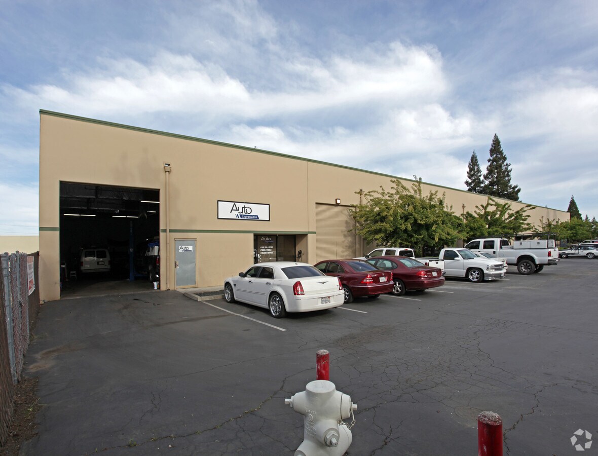 3234 Monier Cir, Rancho Cordova, CA 95742 | LoopNet