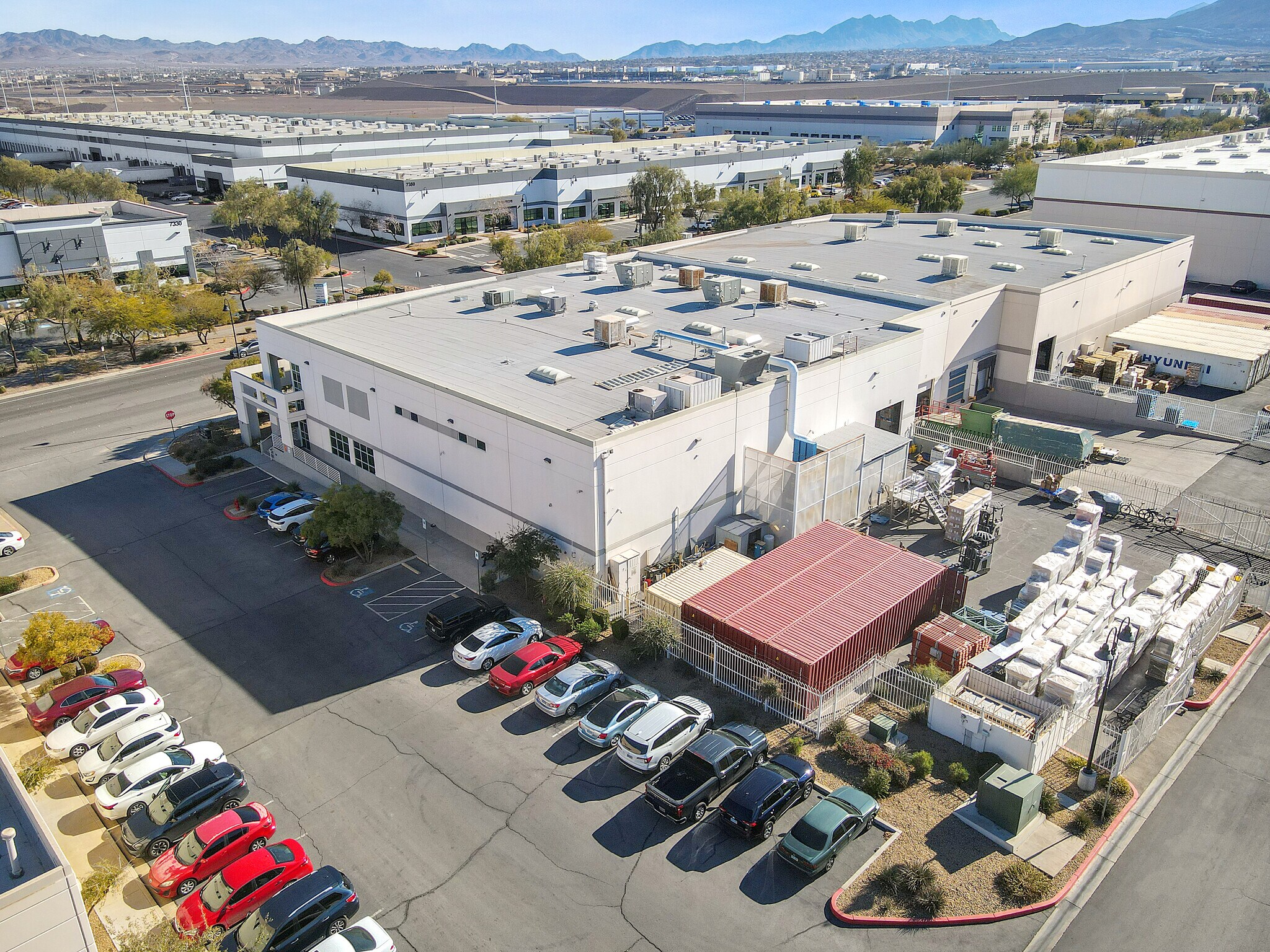 7511 Eastgate Rd, Henderson, NV 89011 - Industrial for Sale | LoopNet