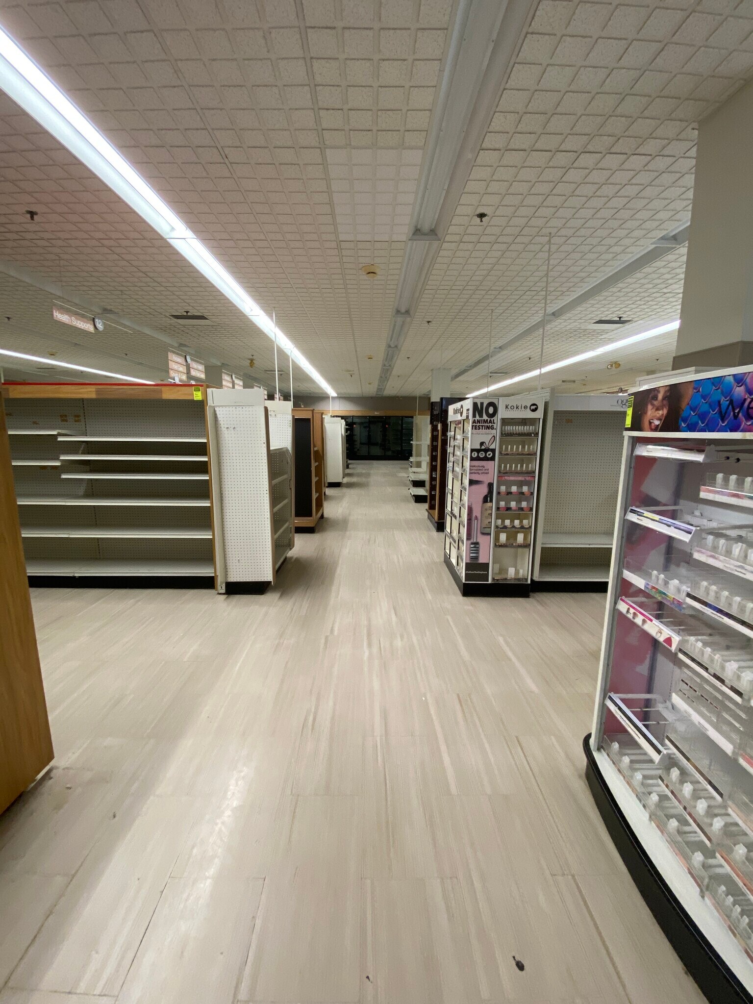 145 Amherst St, Nashua, NH 03064 - Retail for Sale | LoopNet