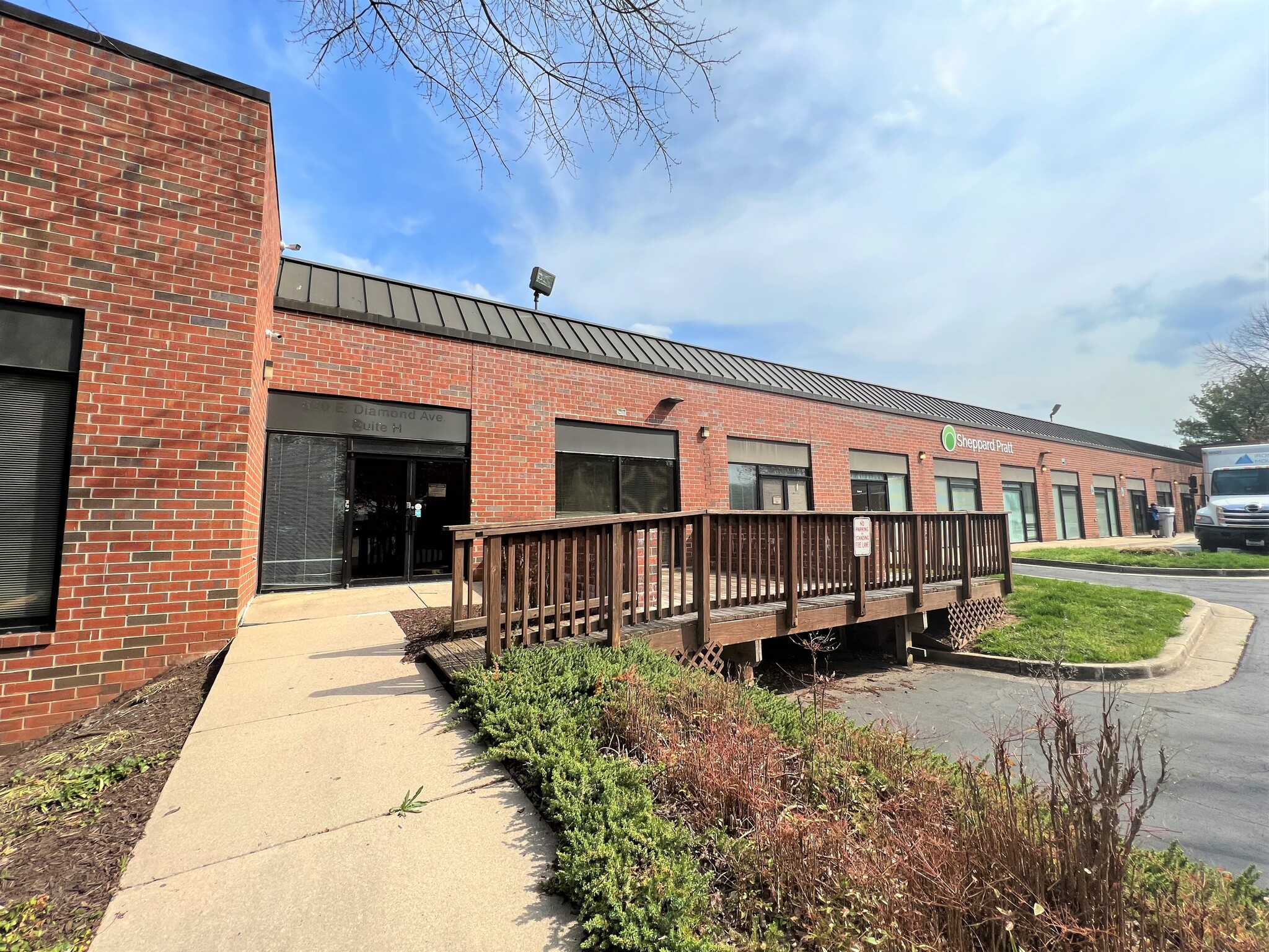 620 E Diamond Ave, Gaithersburg, MD 20877 - Girard Place | LoopNet