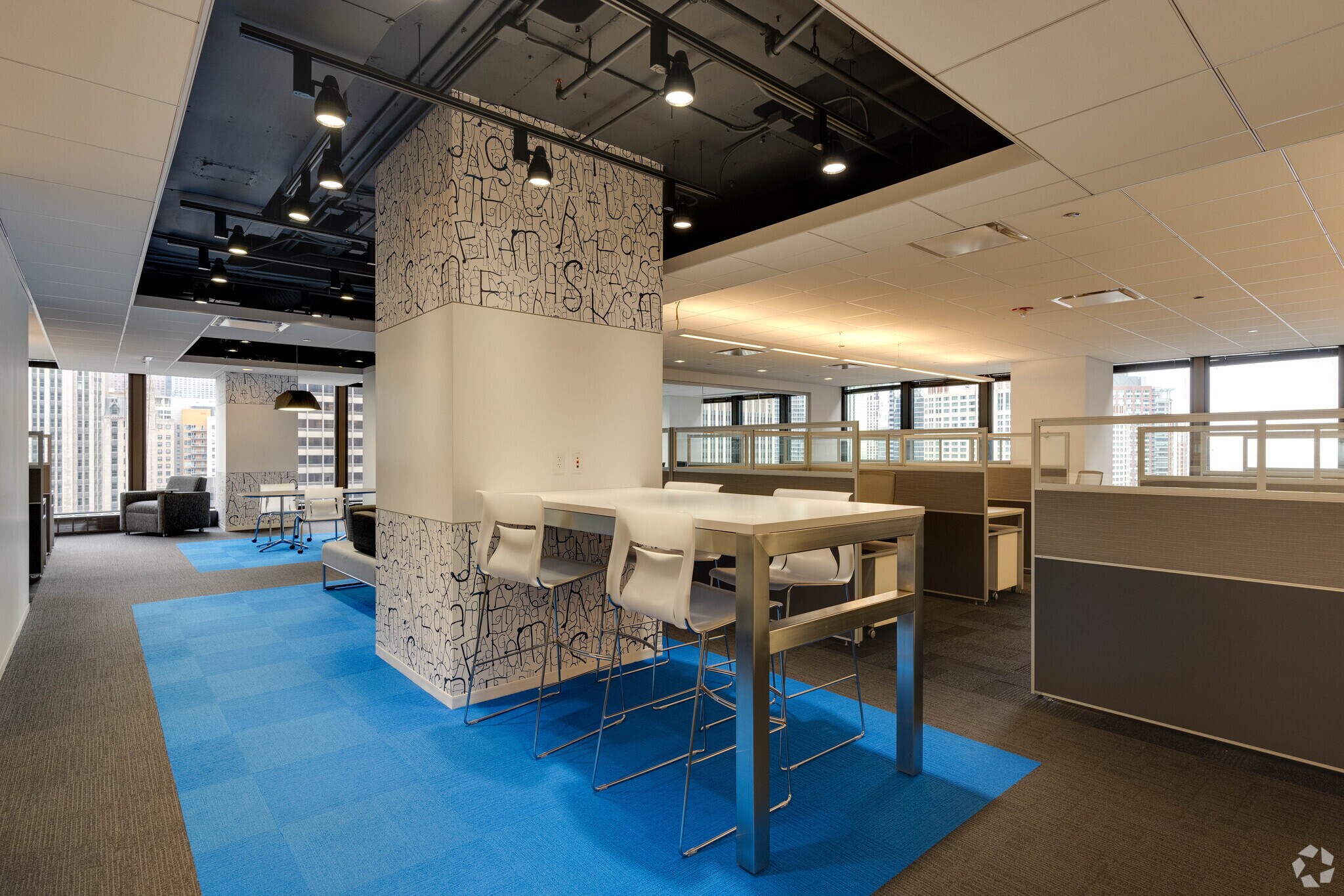 111 E Wacker Dr, Chicago, IL 60601 - One Illinois Center | LoopNet