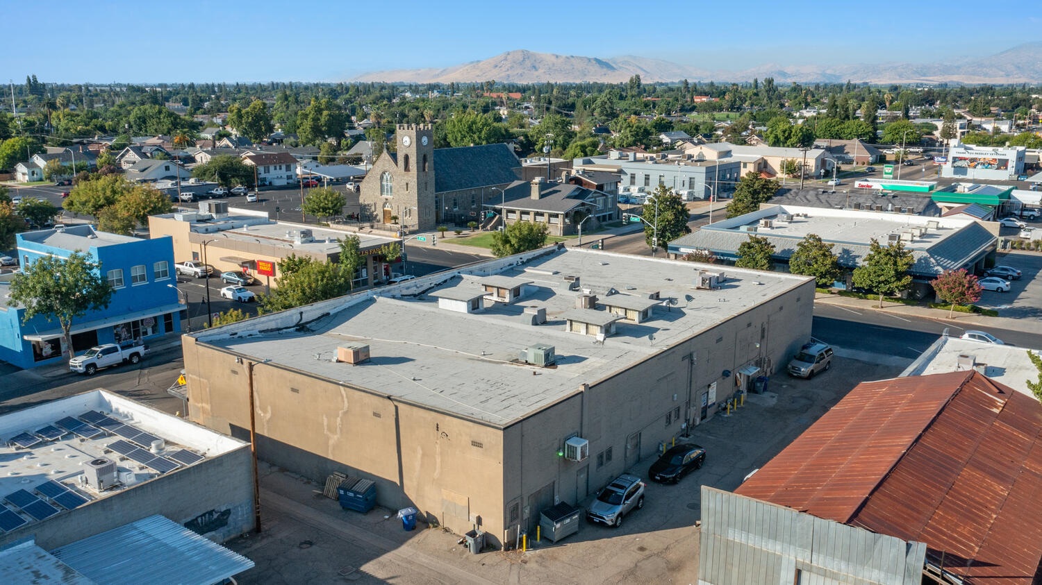 1608 11th St, Reedley, CA 93654 - Retail for Sale | LoopNet