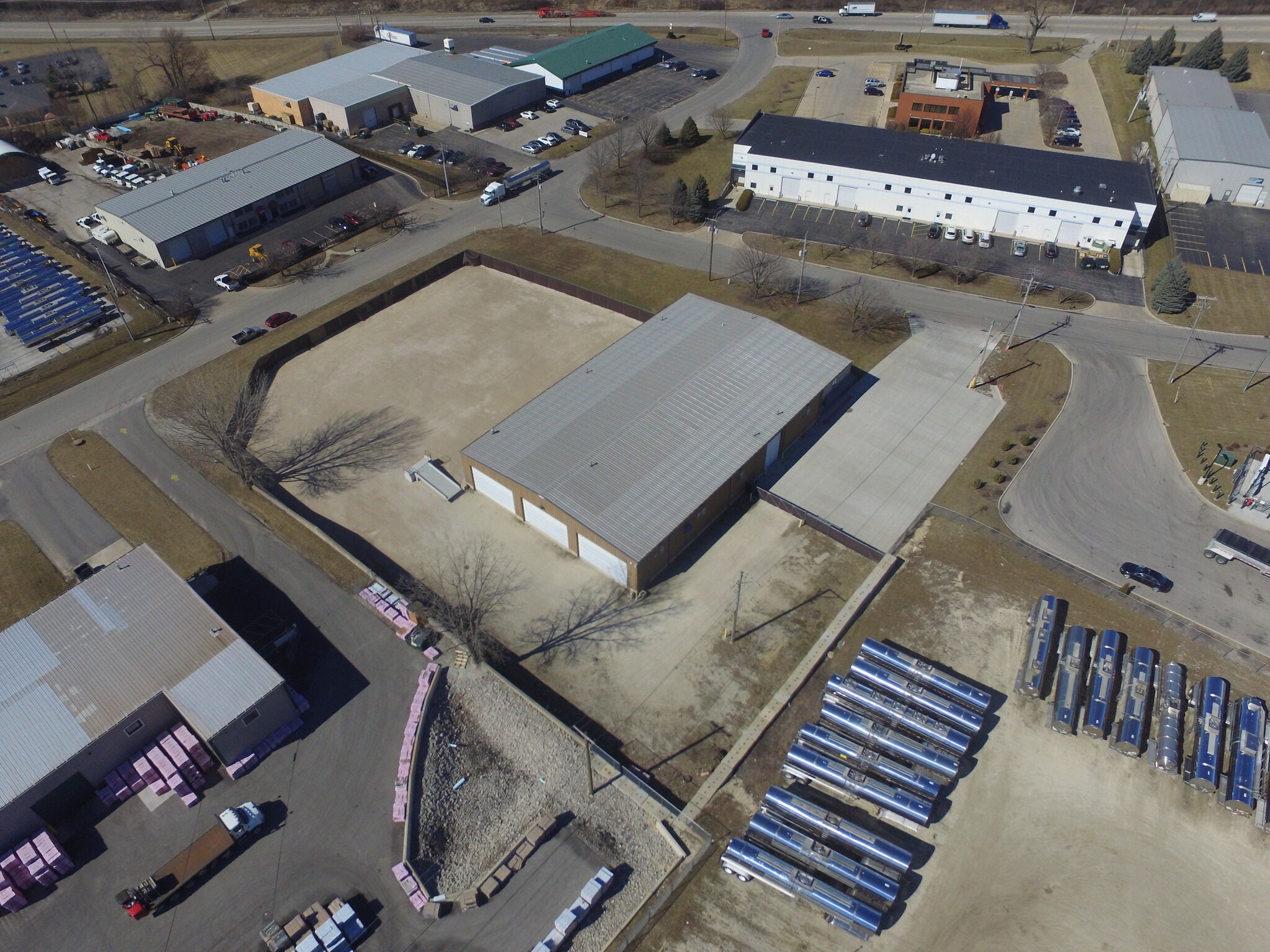 2404 Reeves Rd, Joliet, IL 60436 | LoopNet