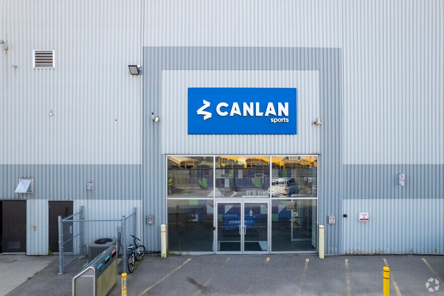 3360 Wolfedale Rd, Mississauga, ON L5C 1W4 - Canlan Sportsplex | LoopNet