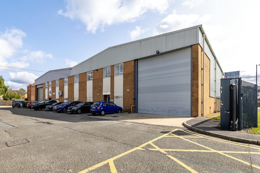 Bilton Rd, Greenford, UB6 7DZ - Industrial for Lease | LoopNet