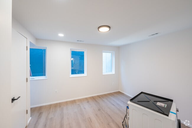 Commercial Real Estate for Sale | LoopNet