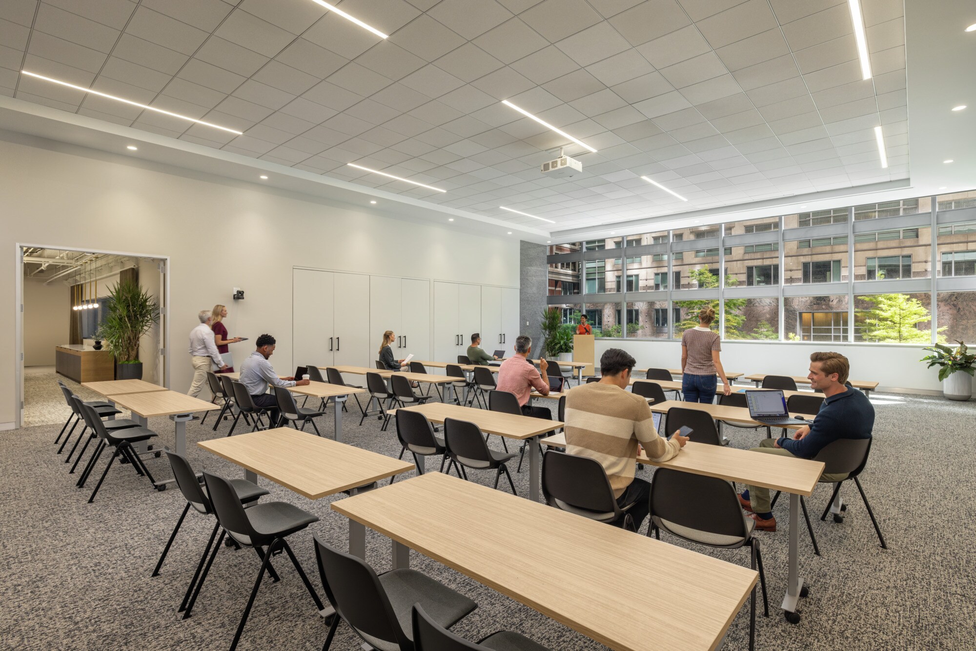 1 N Wacker, Chicago, IL 60606 - One North Wacker | LoopNet