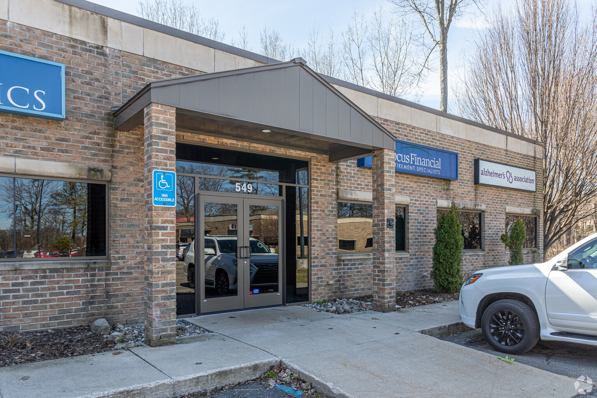 549 Seminole Rd, Muskegon, MI 49444 - Office for Sale | LoopNet