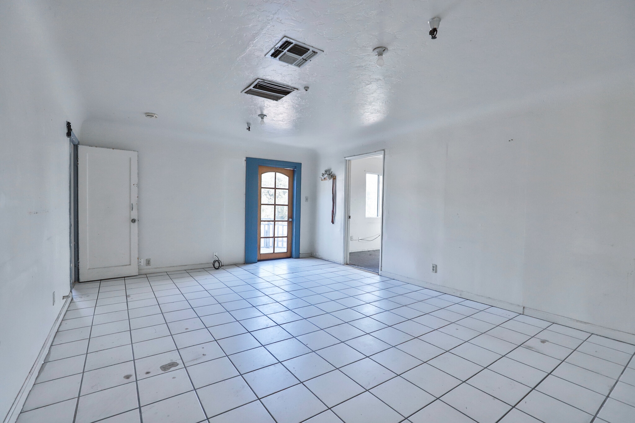 1590 E Dinuba Ave, Reedley, CA 93654 - Health Care for Sale | LoopNet