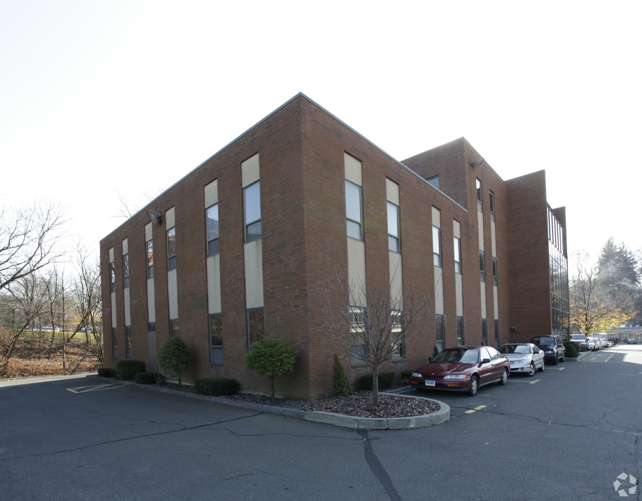 131 West St, Danbury, CT 06810 - Office for Lease | LoopNet.com