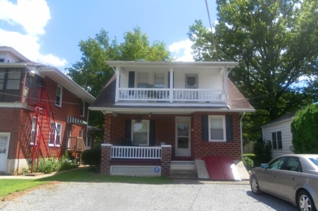 219 E Lancaster Ave, Shillington, PA 19607 - Office for Lease | LoopNet 219 E Lancaster Ave, Shillington, PA 19607 - Office for Lease | LoopNet