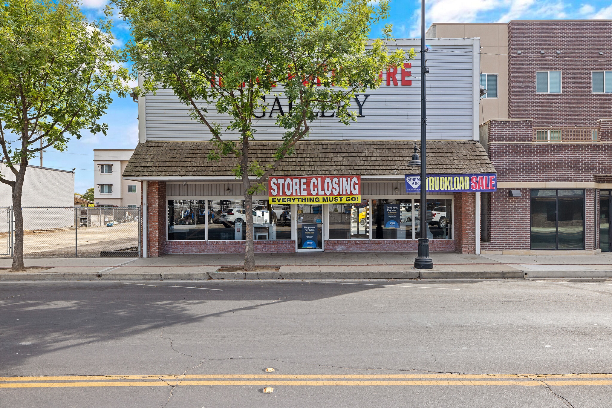 1255 G St, Reedley, CA 93654 - Retail for Sale | LoopNet