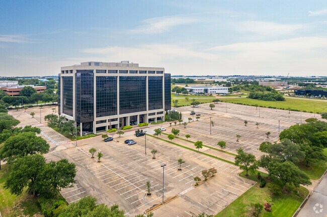 Newmark - Dallas Commercial Listings & Brokers | LoopNet
