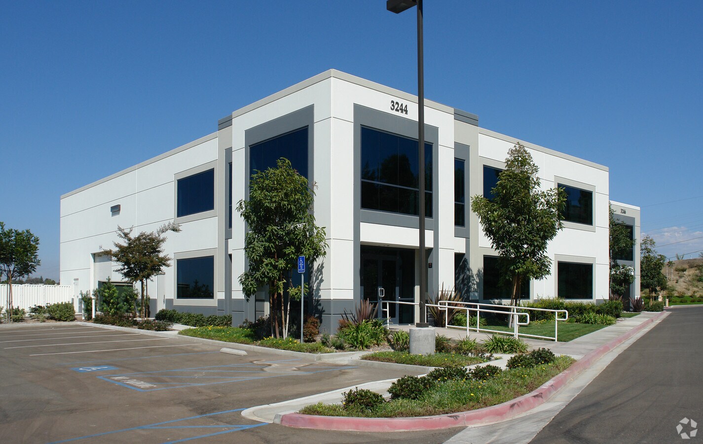 3244 Grey Hawk Ct, Carlsbad, CA 92010 | LoopNet