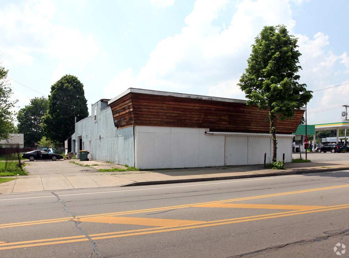 2255 Culver Rd, Rochester, NY 14609 | LoopNet